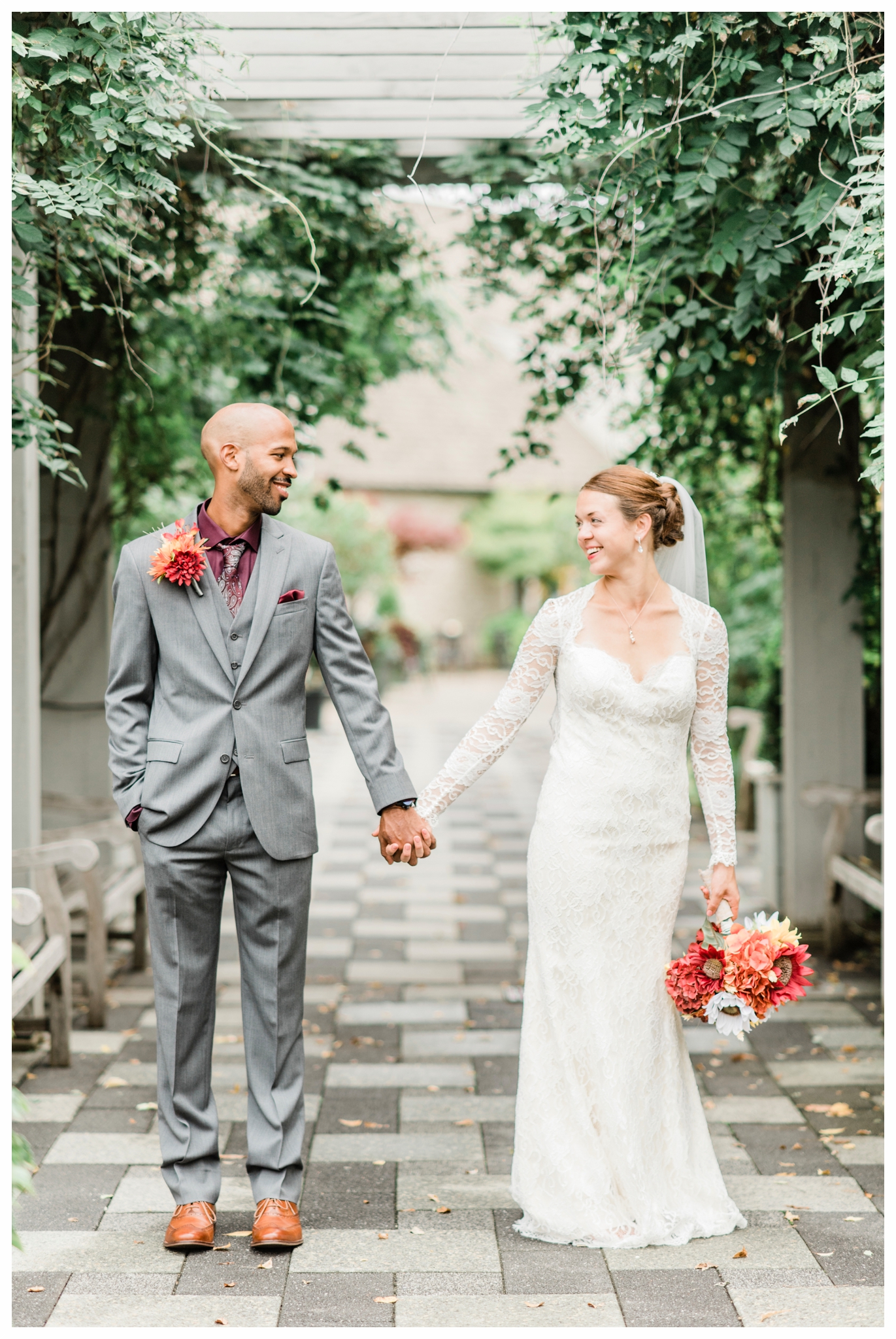T + C: A FALL WEDDING AT THE MINNESOTA ARBORETUM | Kayla Lee